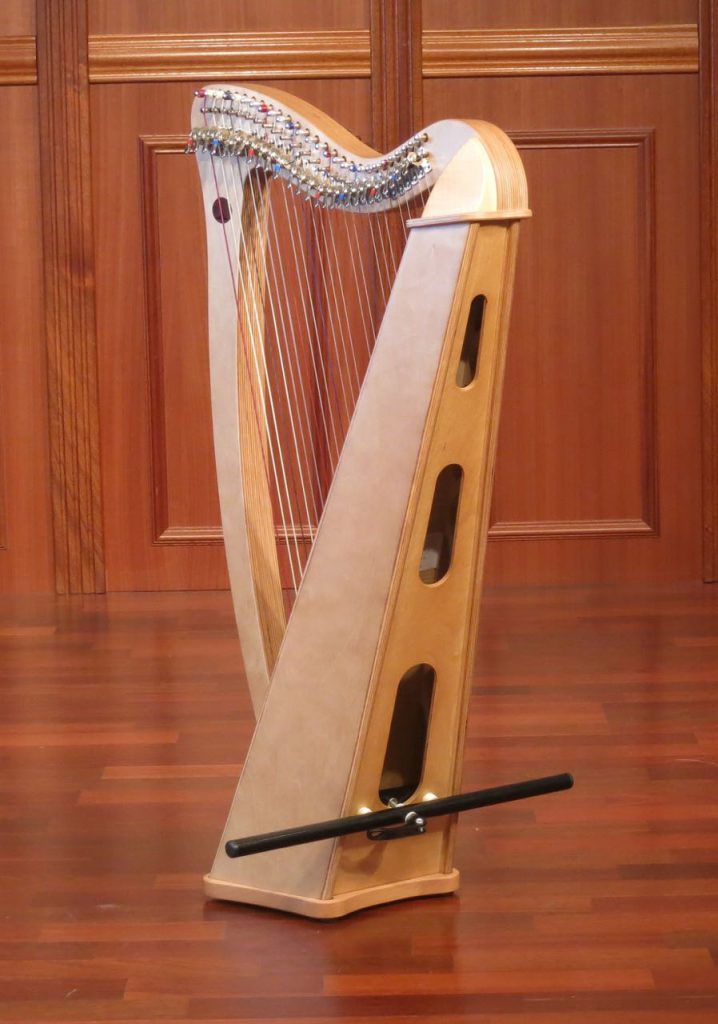 Lap bar to play the Odyssey harp, and other 22/27-string harps, in a ...